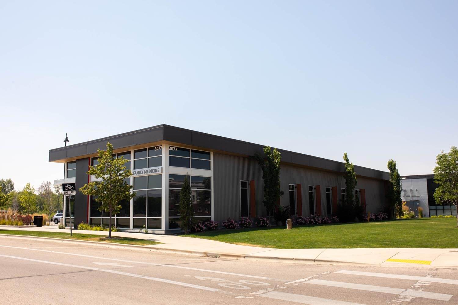 Saltzer Urgent Care Barber Station | Ahlquist